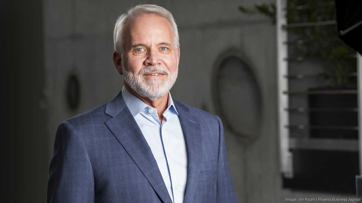 Sundt CEO Mike Hoover to retire, wins philanthropy award - Phoenix ...