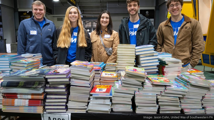 United Way hosts Big Book Drop and Celebrate to Elevate events (Around ...