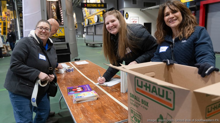 United Way hosts Big Book Drop and Celebrate to Elevate events (Around ...