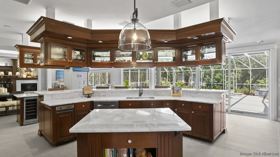 Dunedin waterfront compound hits market for $6.95 million - Tampa Bay ...