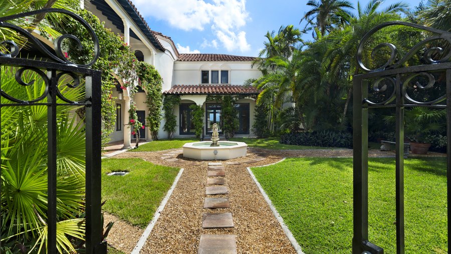 Duane Roberts buys Palm Beach home - South Florida Business Journal
