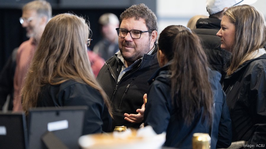 Fast-approaching Summerfest shows off new food, merch - Milwaukee ...