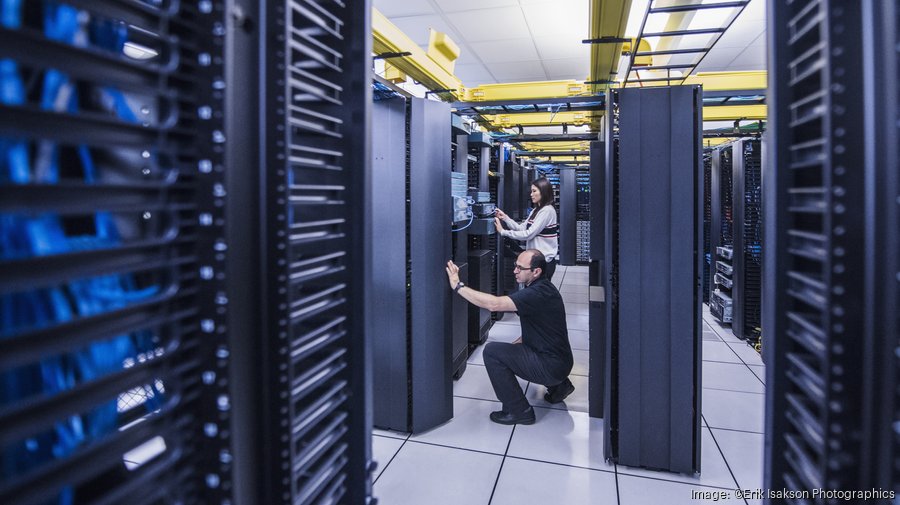 Pinal County planners back 3,300-acre data center development - Phoenix ...