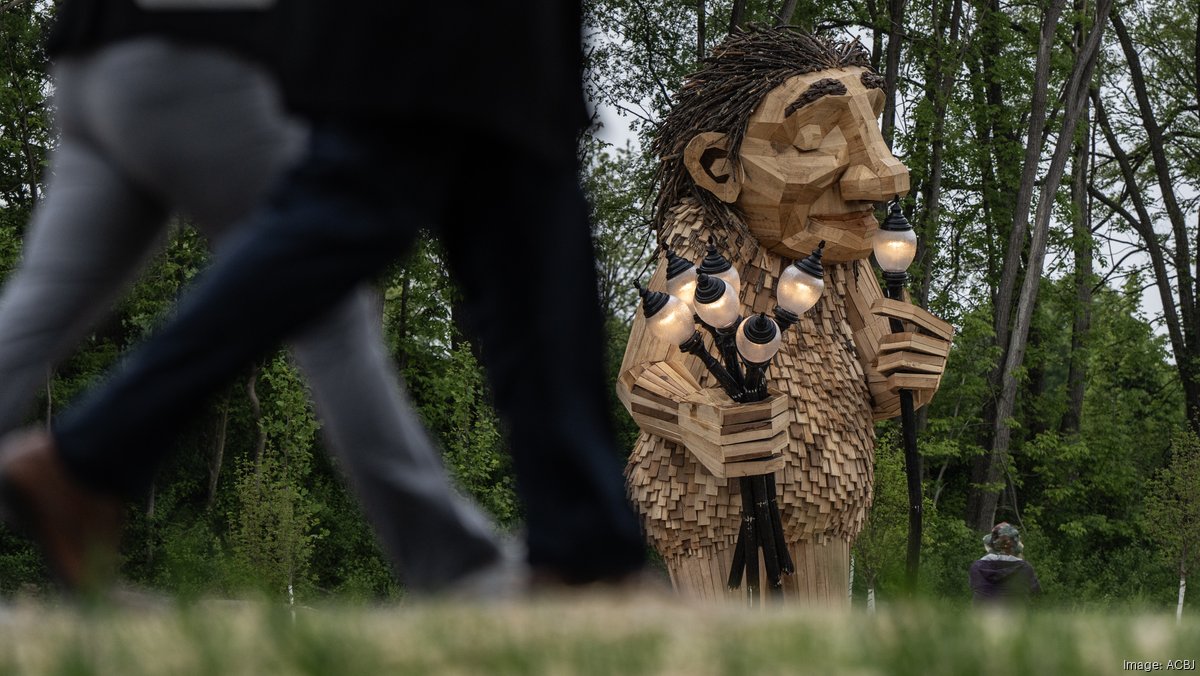 Dambo's Mama Rosa troll sculpture sees visitors from 46 states ...