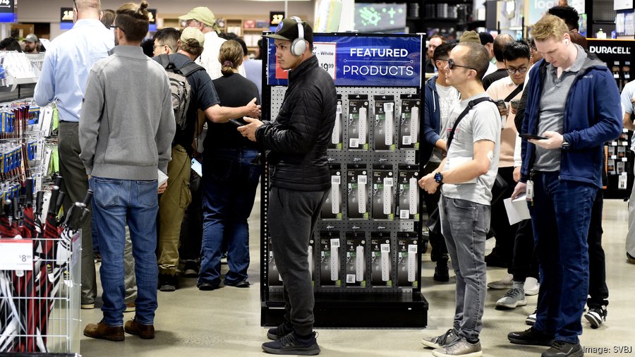 Micro Center tech store opens in Santa Clara - Silicon Valley Business ...