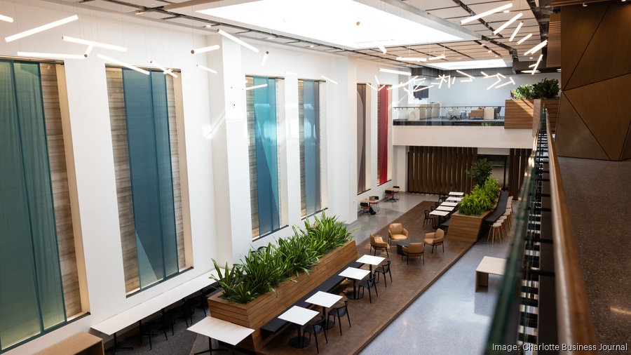Vanguard moves 2,700 employees to University City campus - Charlotte ...