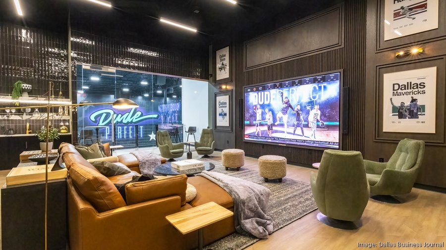 YouTube stars Dude Perfect open new headquarters featuring mini-golf ...
