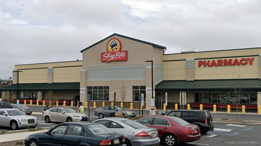 ShopRite-anchored Northeast Philadelphia shopping center with Wawa for ...