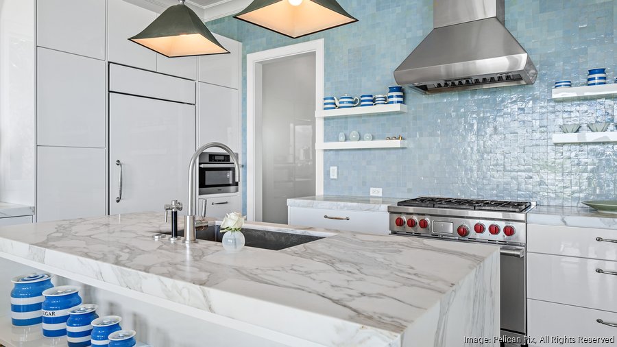 Filmmaker Lisa A. Hedley, Walter Wick sell Palm Beach home - South ...