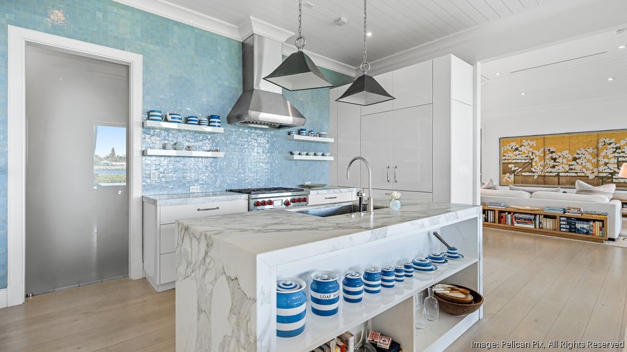 Filmmaker Lisa A. Hedley, Walter Wick sell Palm Beach home - South ...