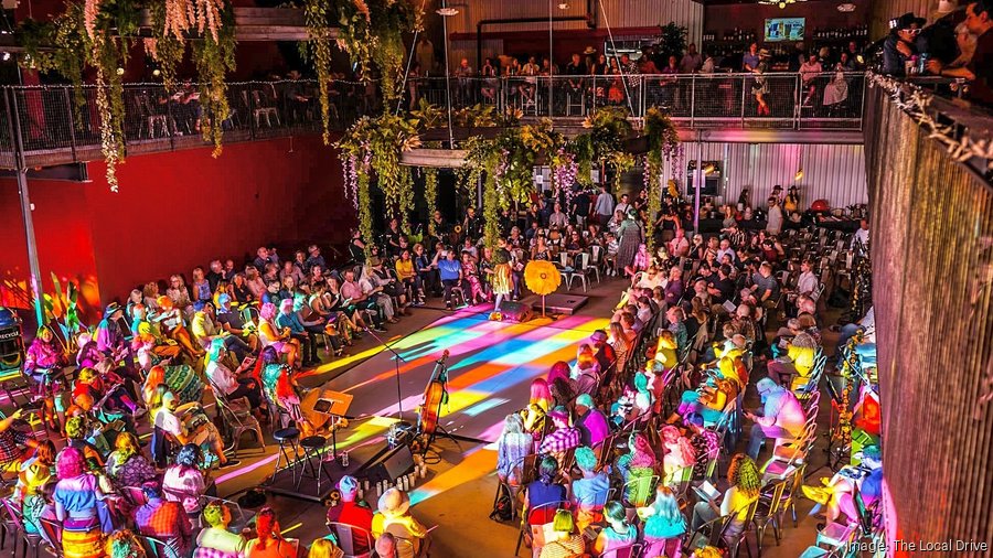 The Local Drive opens third, larger golf entertainment venue at Aurora ...