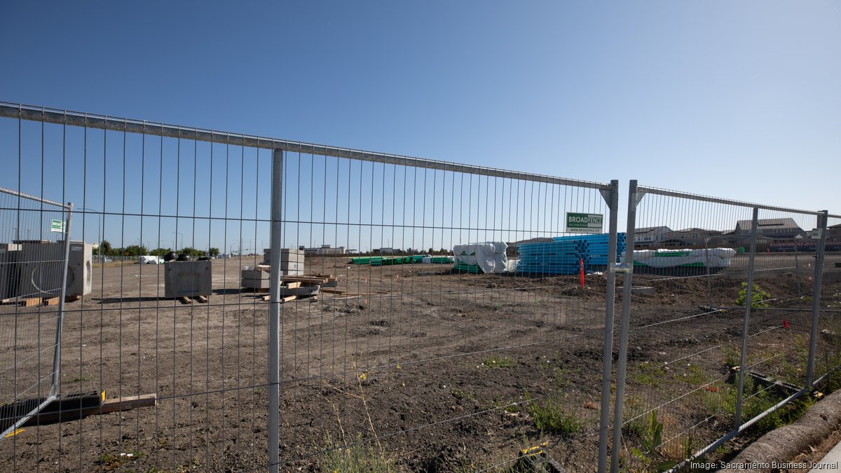 Iron Mechanical files suit over Delta Shores apartment project ...