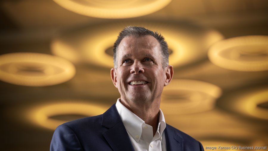 American Century's Thomas carries Stowers' legacy - Kansas City ...