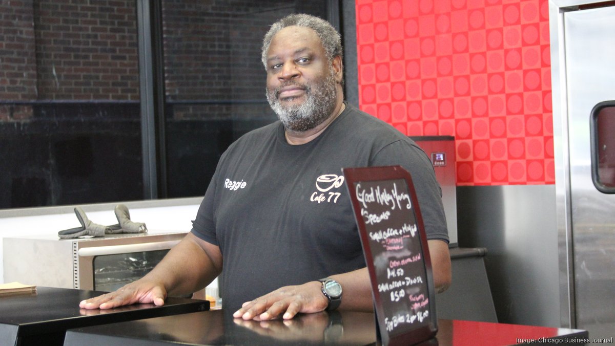Security guard opens Cafe 77 in Chicago federal building - Chicago ...