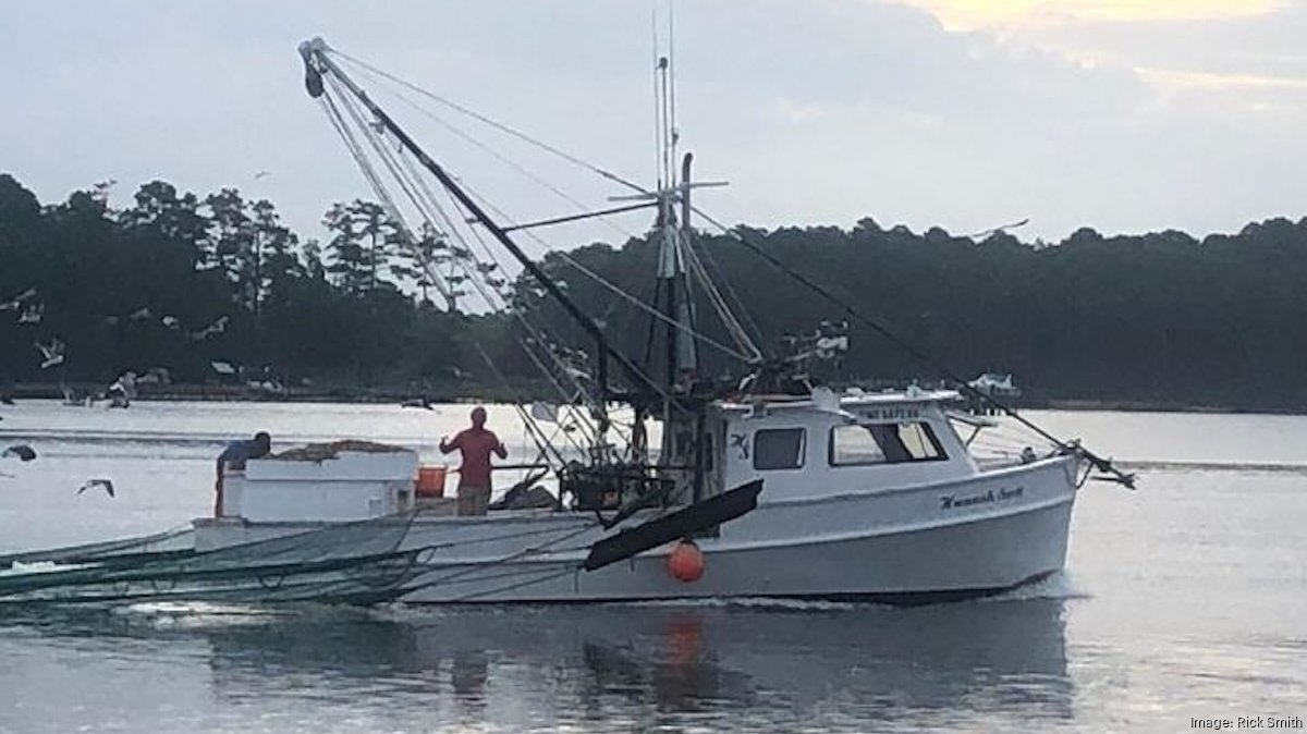 Battle over shrimp trawling highlights vital NC industry - Triangle ...