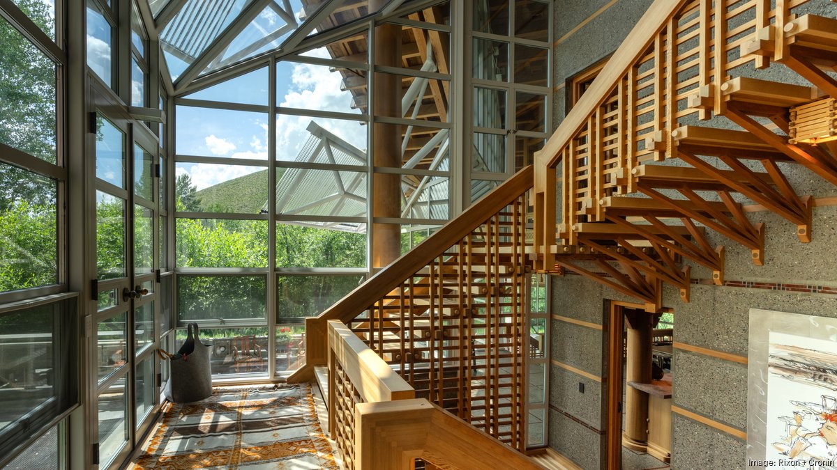 Martin Selig's Sun Valley residence hits the market - Puget Sound ...