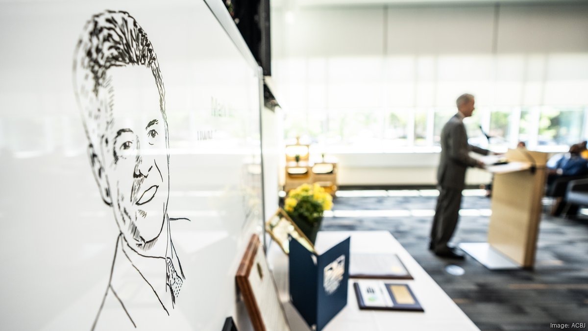 UWM's Mark Mone reflects on partnerships as chancellor tenure ends ...