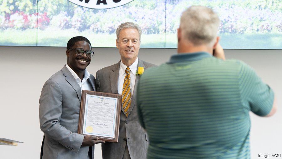 UWM's Mark Mone reflects on partnerships as chancellor tenure ends ...