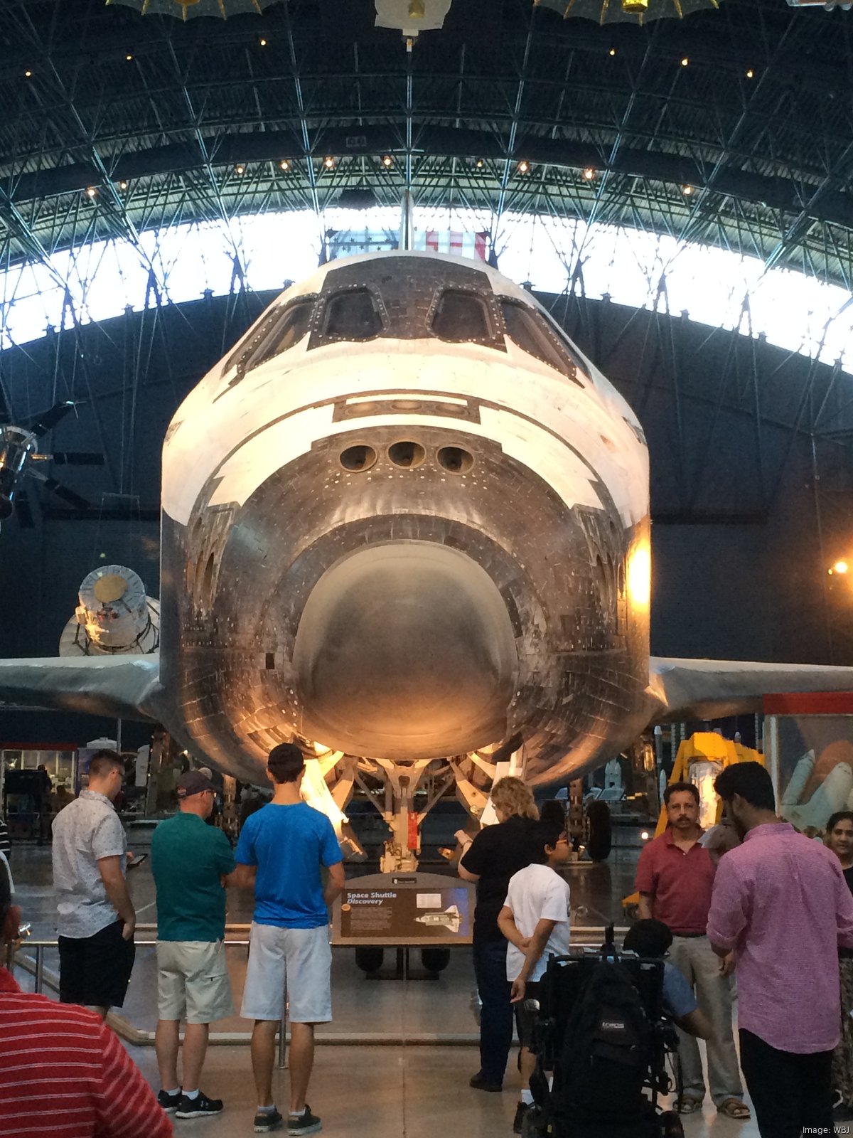 NASA chief casts doubt on Discovery shuttle move to Houston - Houston ...