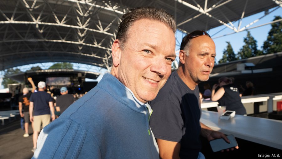Gary Sinise, Lt. Dan Band play sold-out show for Skylight theater ...
