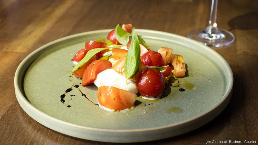Trecento opens in downtown Cincinnati, offering Italian cuisine ...