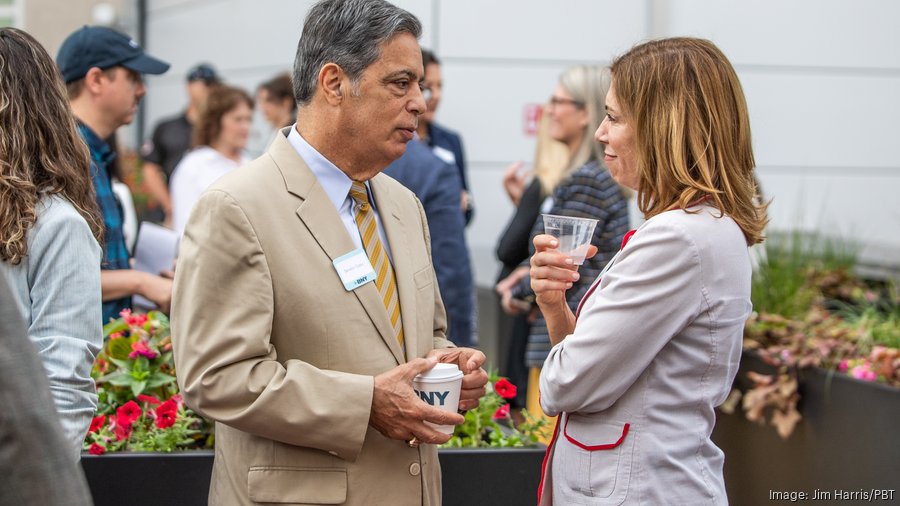 BNY Mellon unveils new Pittsburgh campus at 500 Ross Street ...