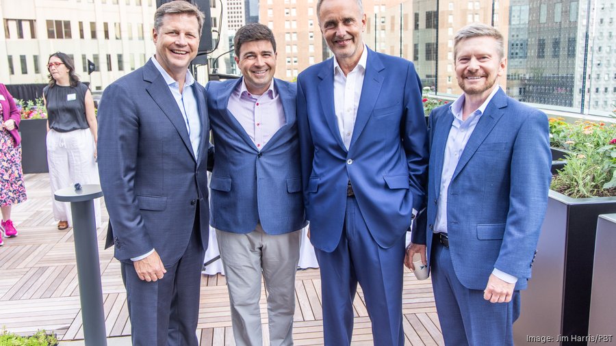 BNY Mellon unveils new Pittsburgh campus at 500 Ross Street ...