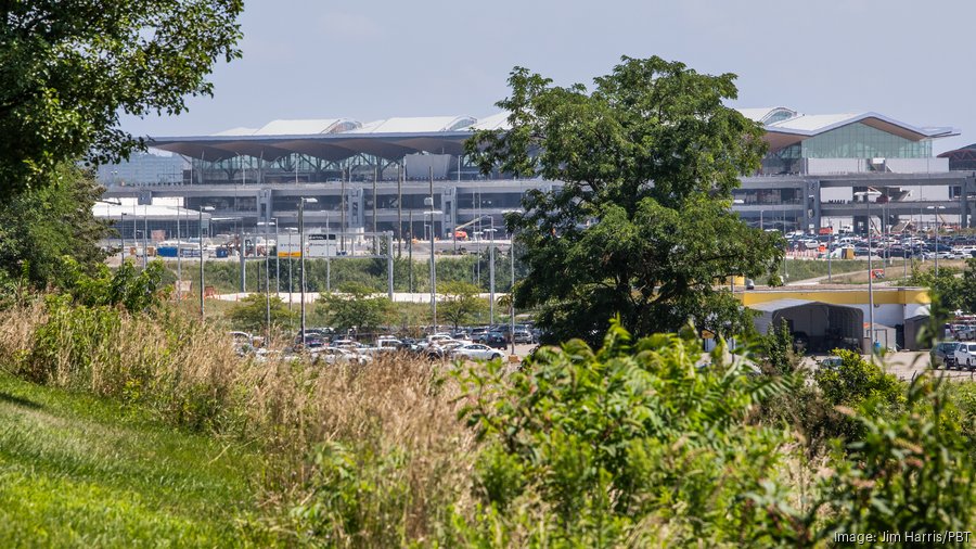 Pittsburgh airport expects busy Labor Day weekend before new terminal ...