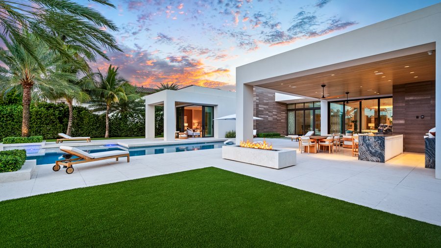 Richard Templer and Diane Templer of Doubledown Stables sells Boca ...