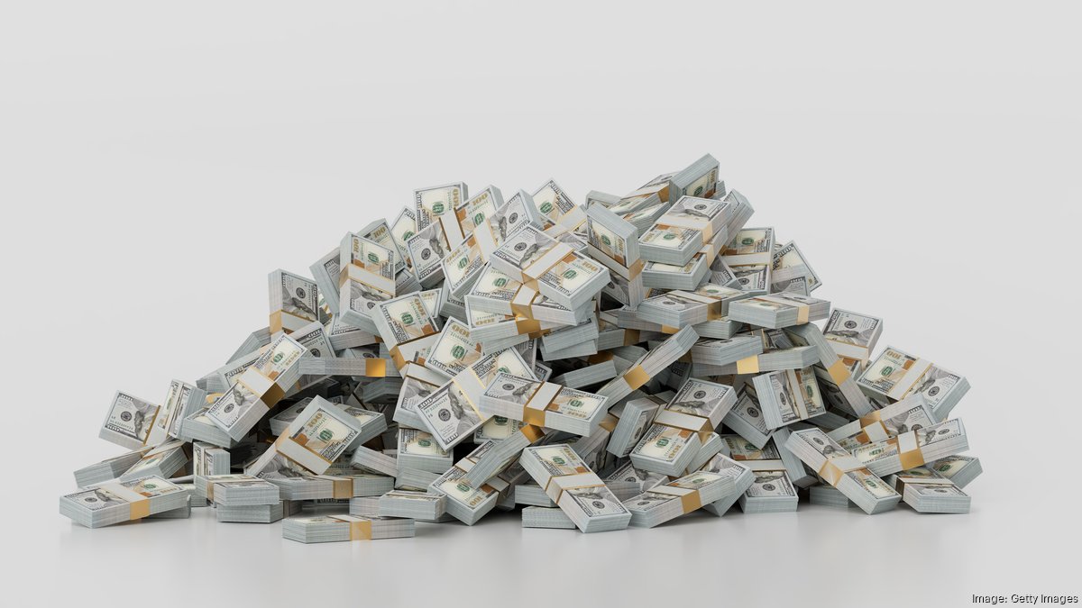 Buffalo's highest-paying jobs: 11 careers exceed $200K annually ...