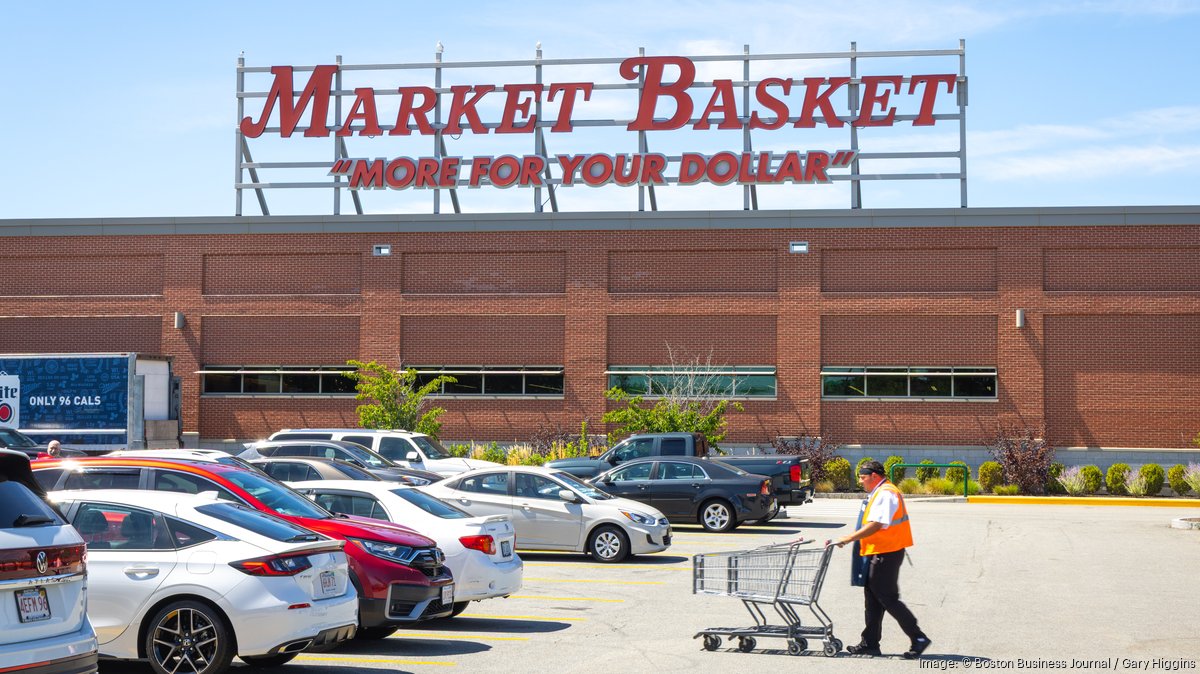 Market Basket board and CEO Demoulas set to go to mediation - Boston ...