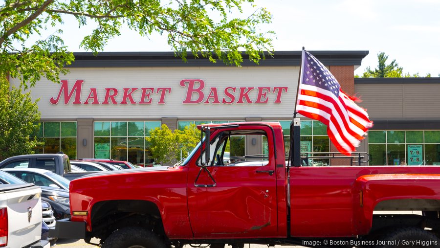 Inside Market Basket: Board calls Arthur T. Demoulas a 'dictator' - Boston Business Journal