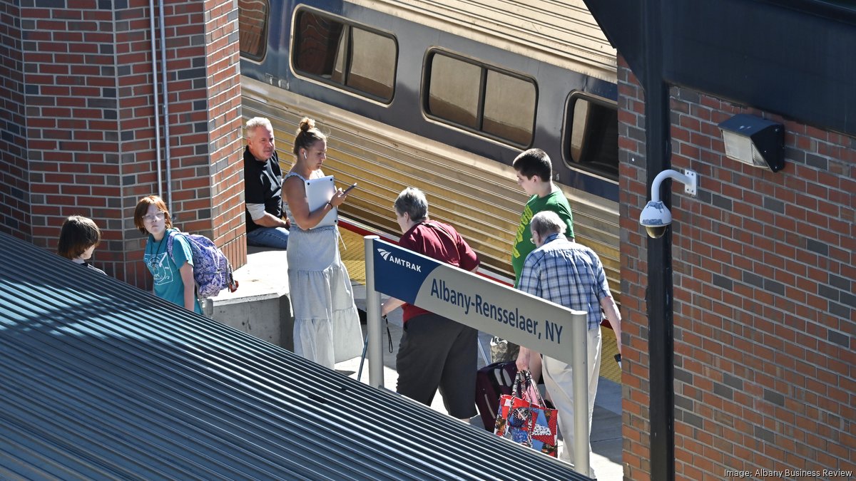 Metro-North to provide Albany to Grand Central Station trips - Albany ...