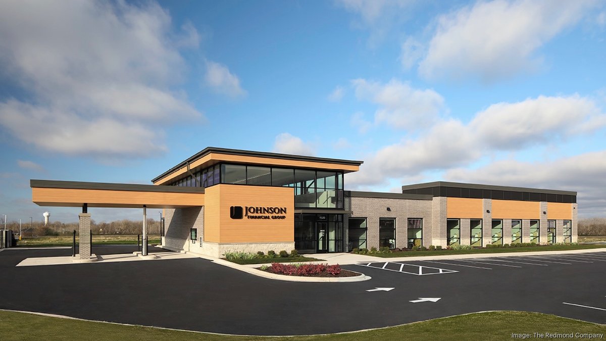Bank to build 8,600-square-foot facility in Brookfield - Milwaukee ...