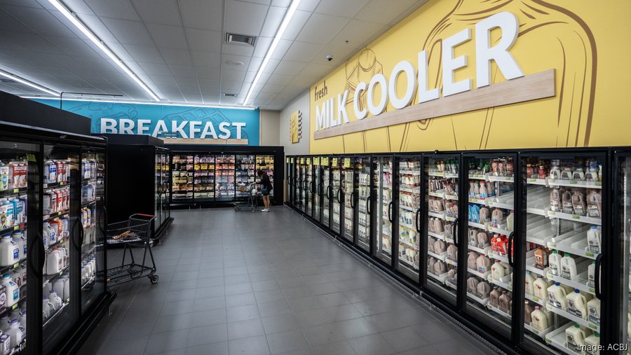 Woodman's Markets opens new Racine store in mall redevelopment ...