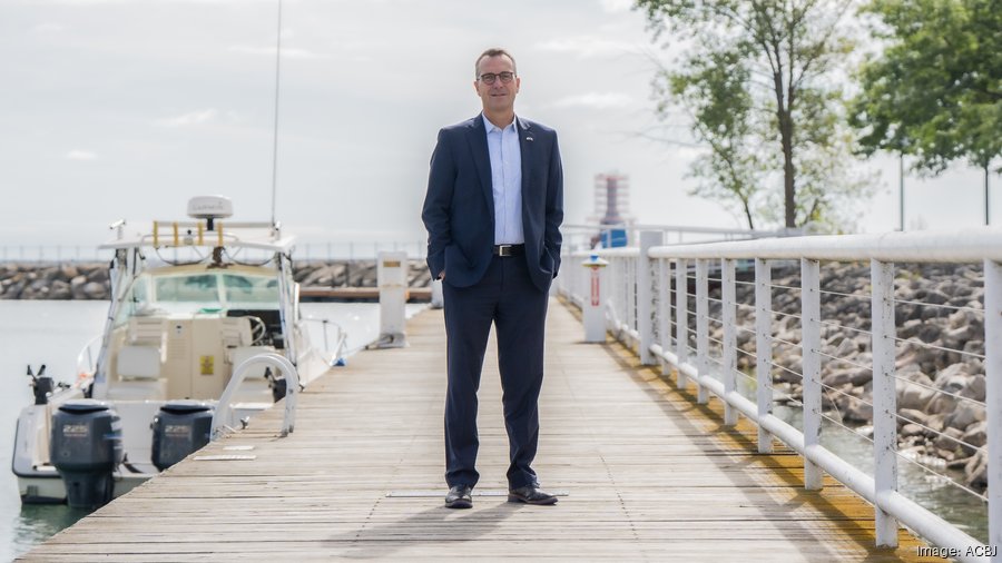 Port Washington mayor advocates for $8B data center campus - Milwaukee ...