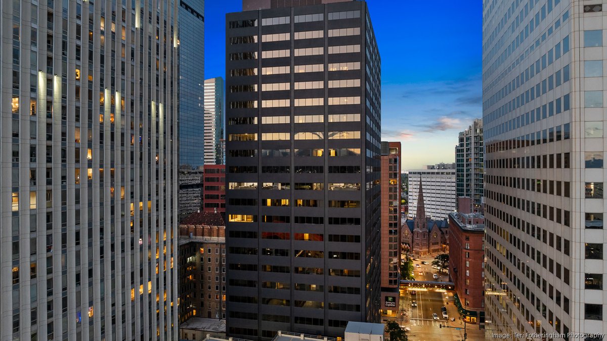 Tech firms flock to revamped downtown Denver office tower - Denver ...