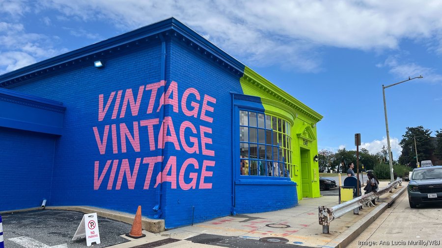 Vintage vendors aim to make an former D.C. bank cool again - Washington ...