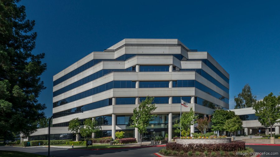 Harvard Park office complex loan on watch list amid tenant losses ...