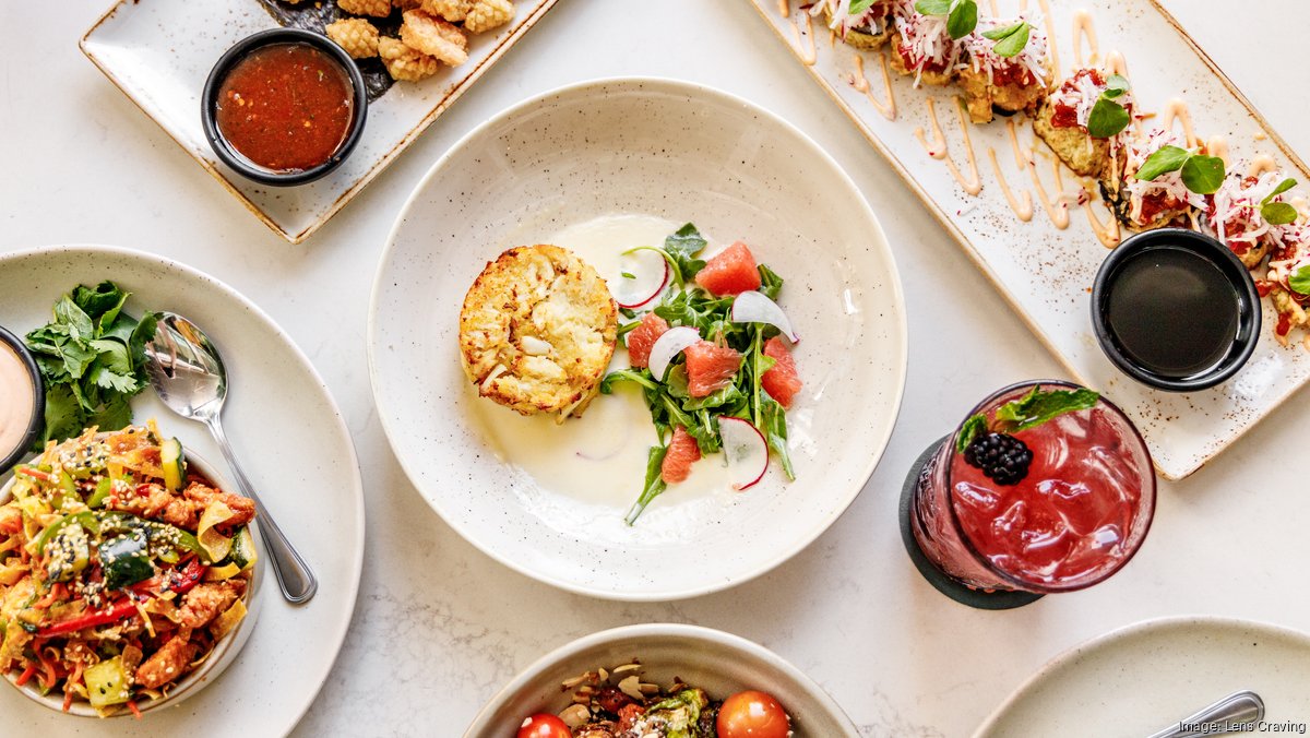 Austin restaurants: Moxies to replace Microsoft Store - Austin Business ...