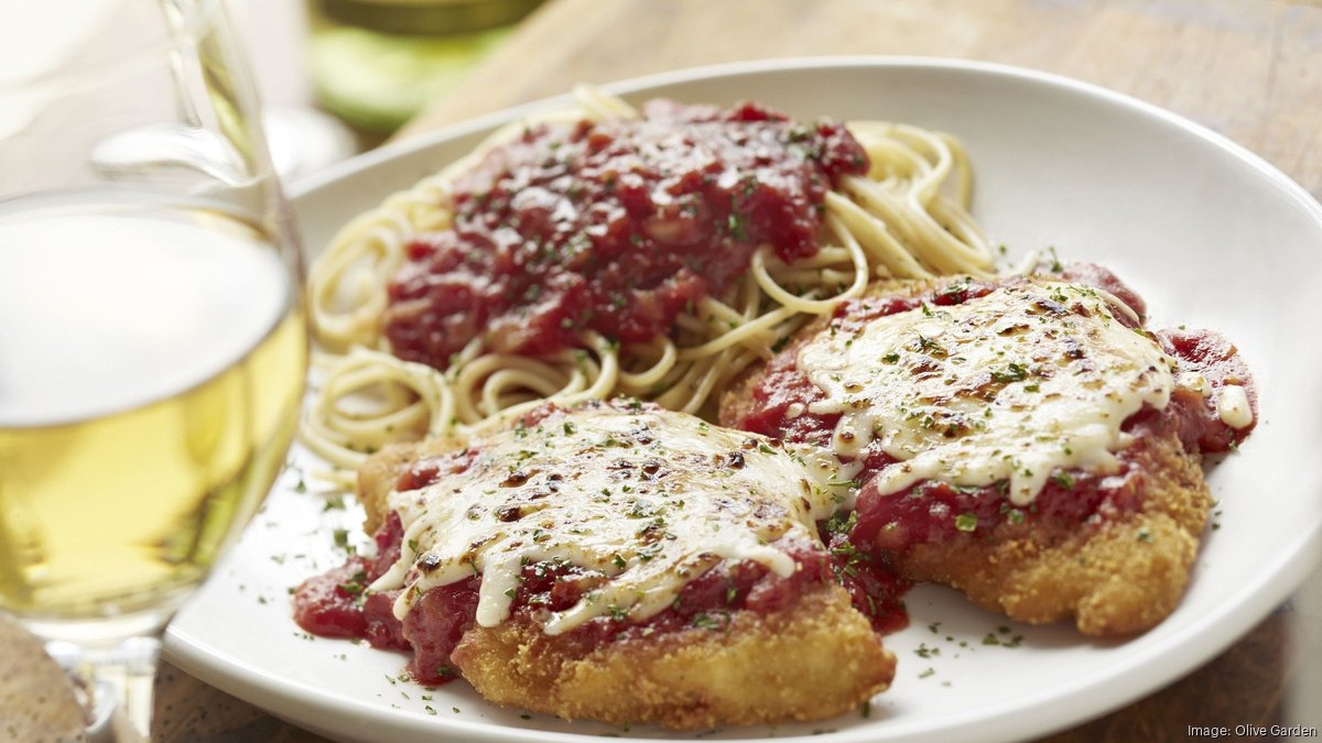 Darden Restaurants' Olive Garden rolls out lower-priced menu - Orlando ...