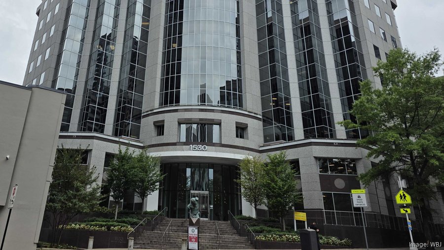 Rosslyn office building at 1530 Wilson Blvd. may be nearing sale ...