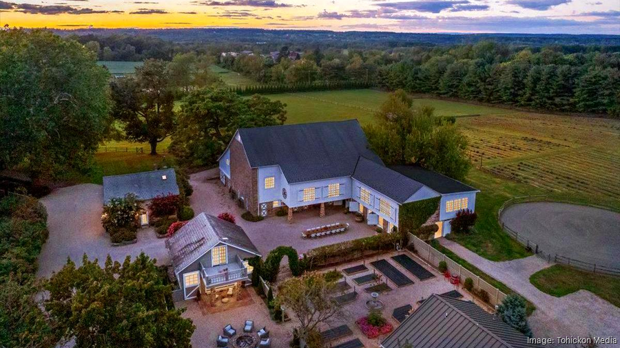 Bella and Gigi Hadid's mother Yolanda lists New Hope farm for $10.88M ...