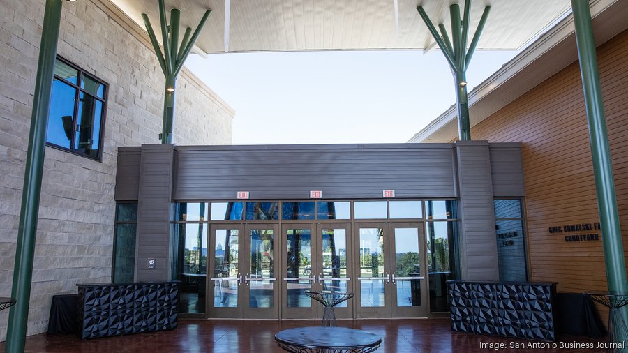 The Ralston opens atop San Antonio Zoo, boosting revenue - San Antonio ...