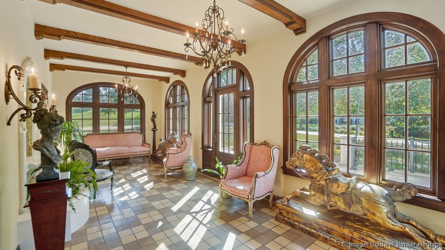 Historic 1923 Kettering mansion near Dayton Country Club lists for $2 ...