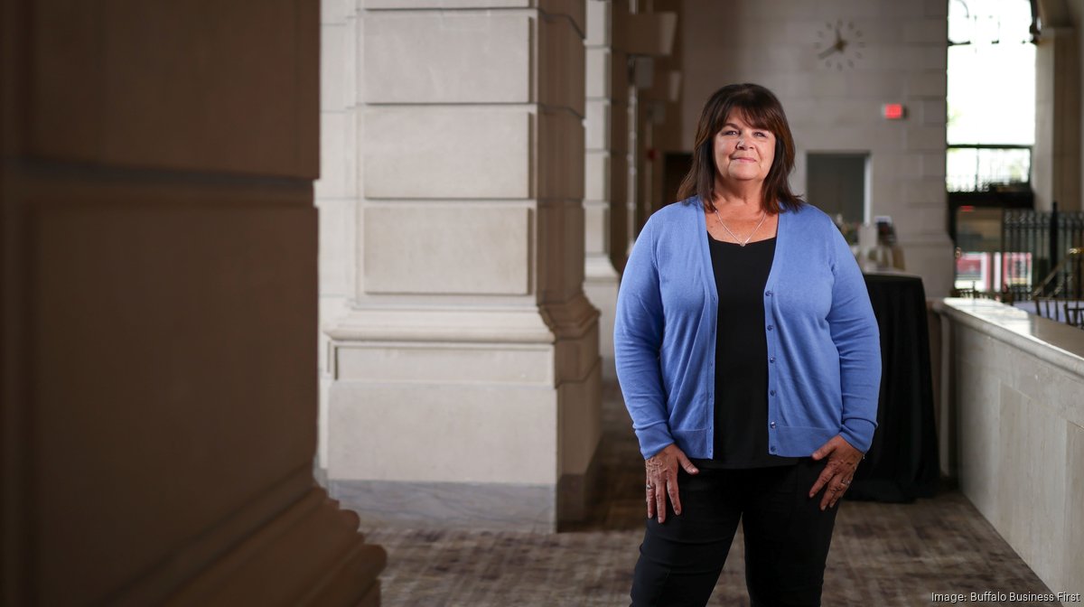 Melissa Roth of Aspire of WNY wins a C-Level Award from Buffalo ...