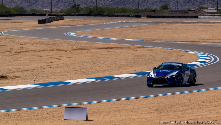 Maricopa racing club expands with car condos and clubhouse - Phoenix ...