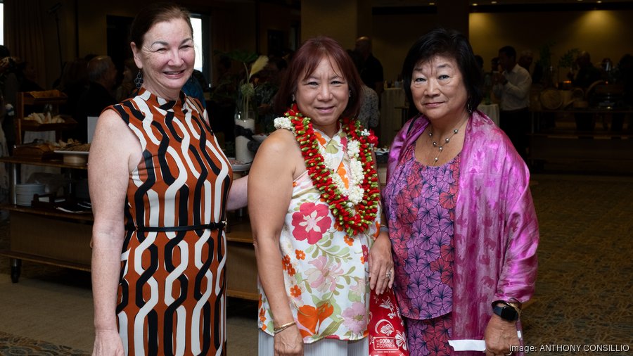 University of Hawaii inducts 5 alumni into Hall of Honor - Pacific ...