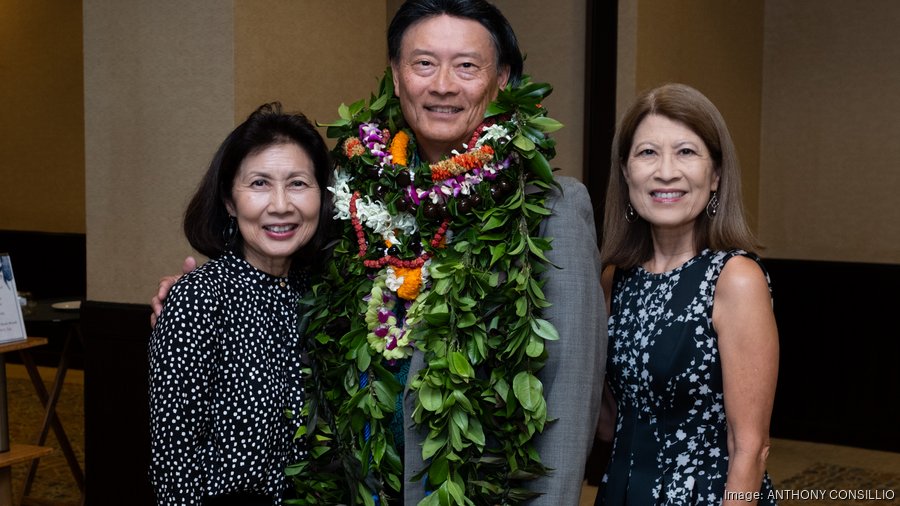 University of Hawaii inducts 5 alumni into Hall of Honor - Pacific ...