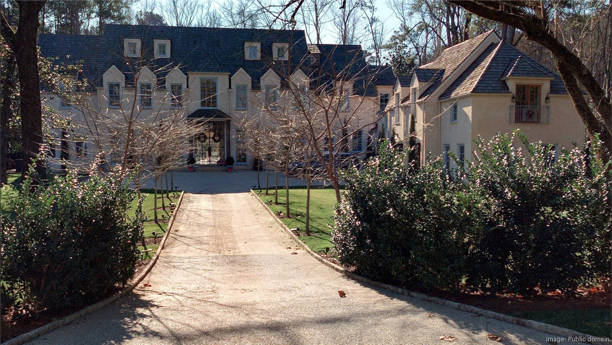 Vince Carter’s Atlanta home sold for $6.1 million - Atlanta Business ...